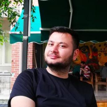 Halil İbrahim Ekinci – Medium