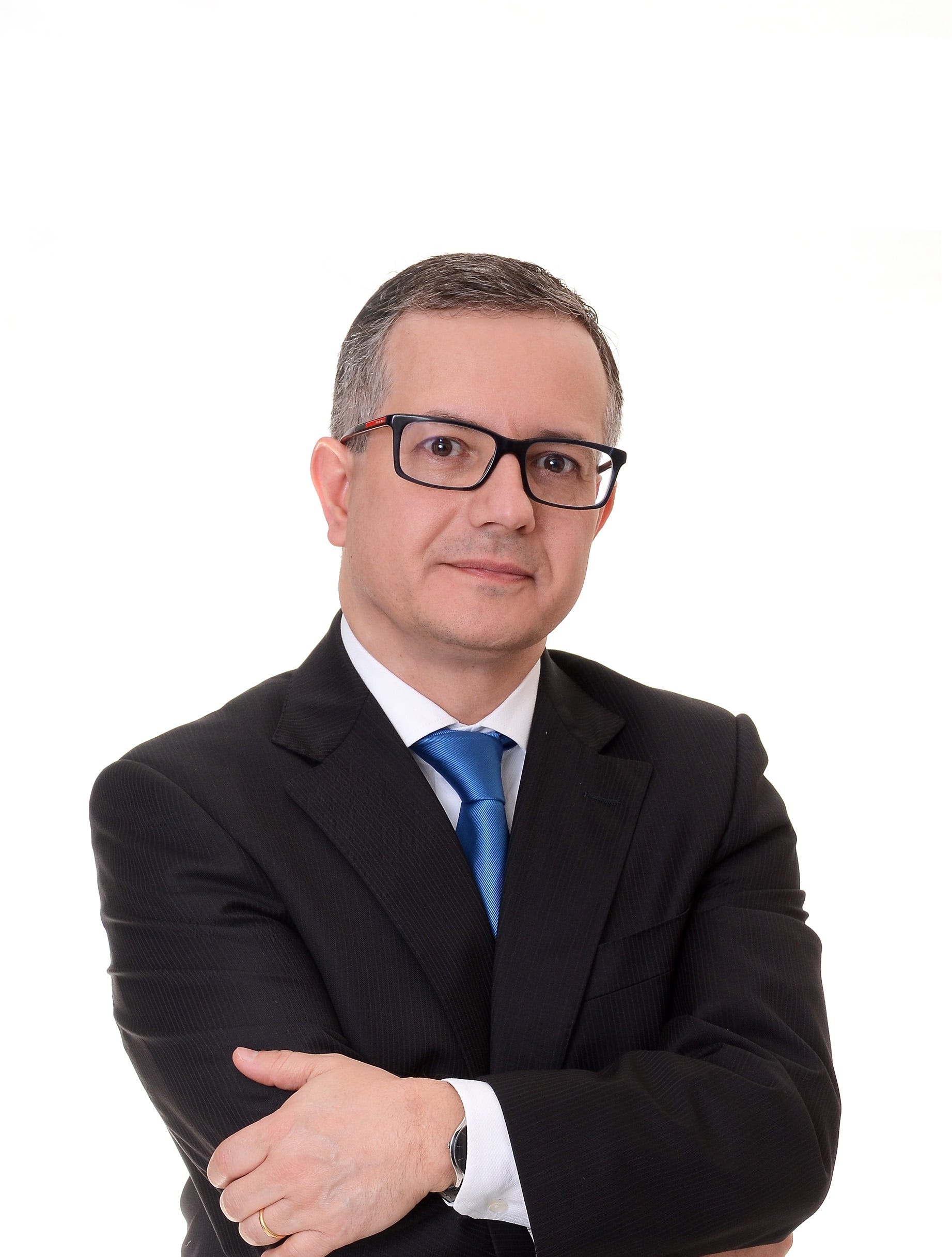 Antonio Couto – Medium