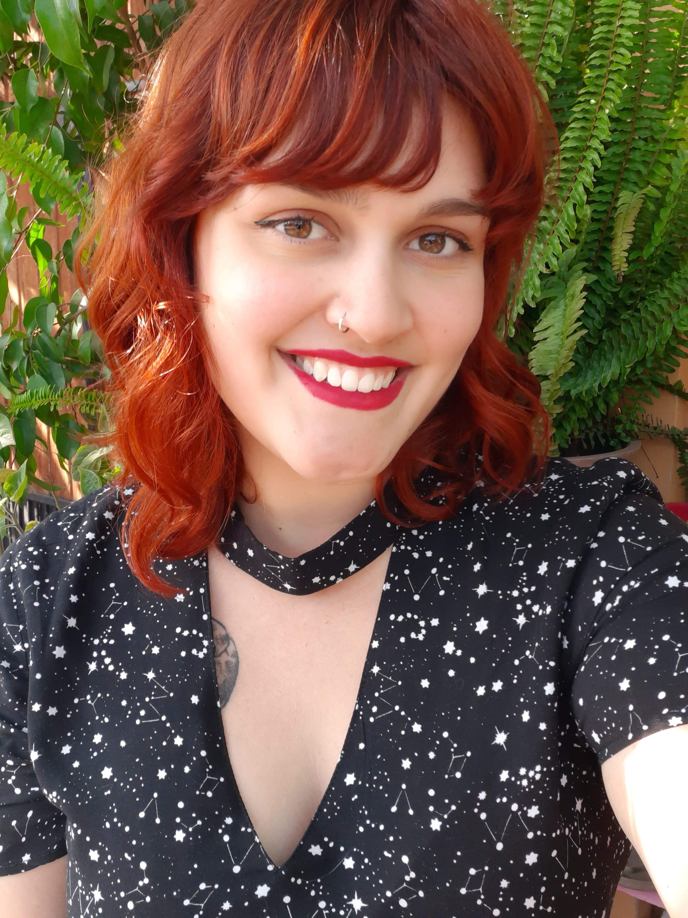 Javiera Constanza – Medium