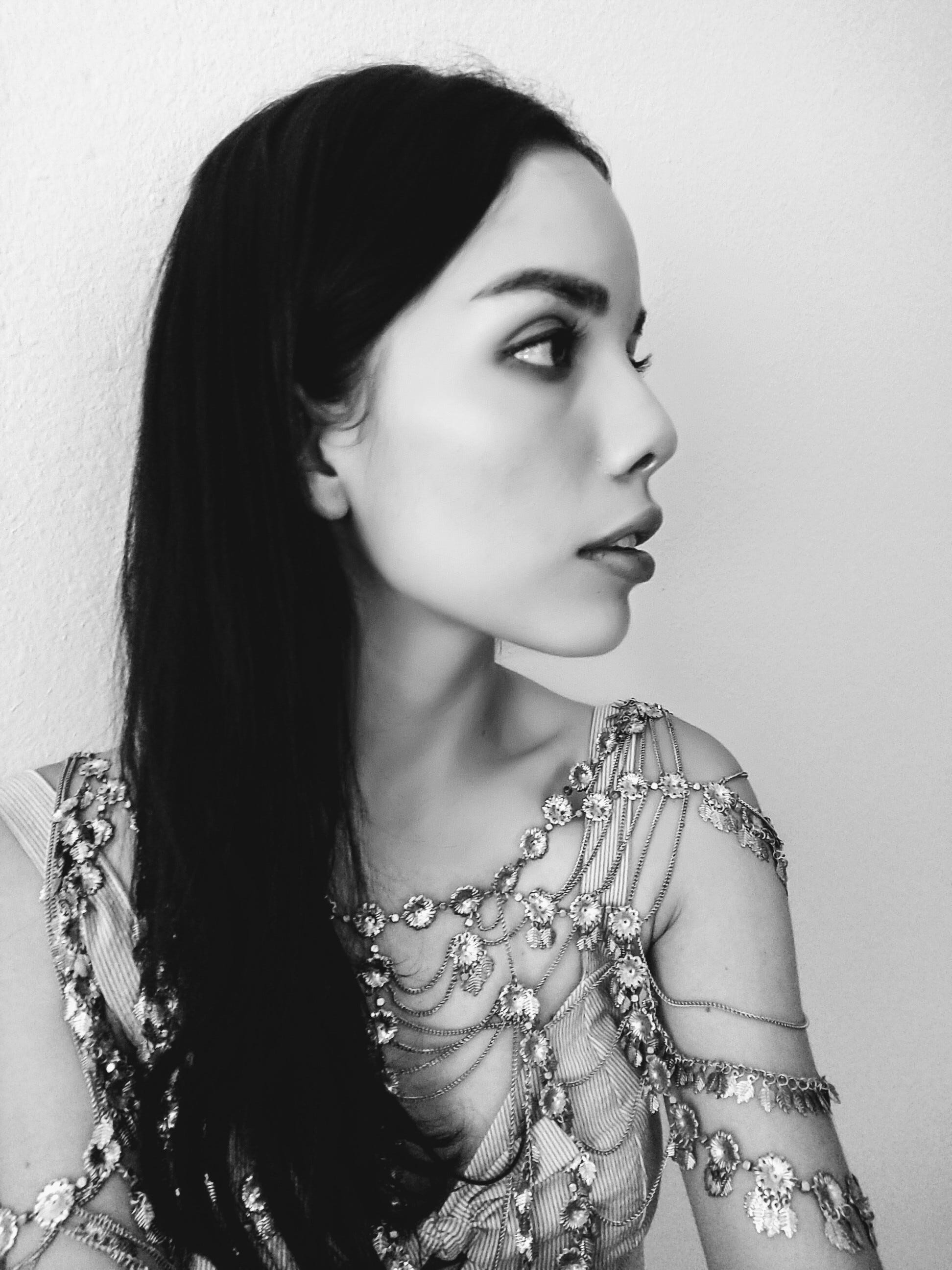 Ela González – Medium