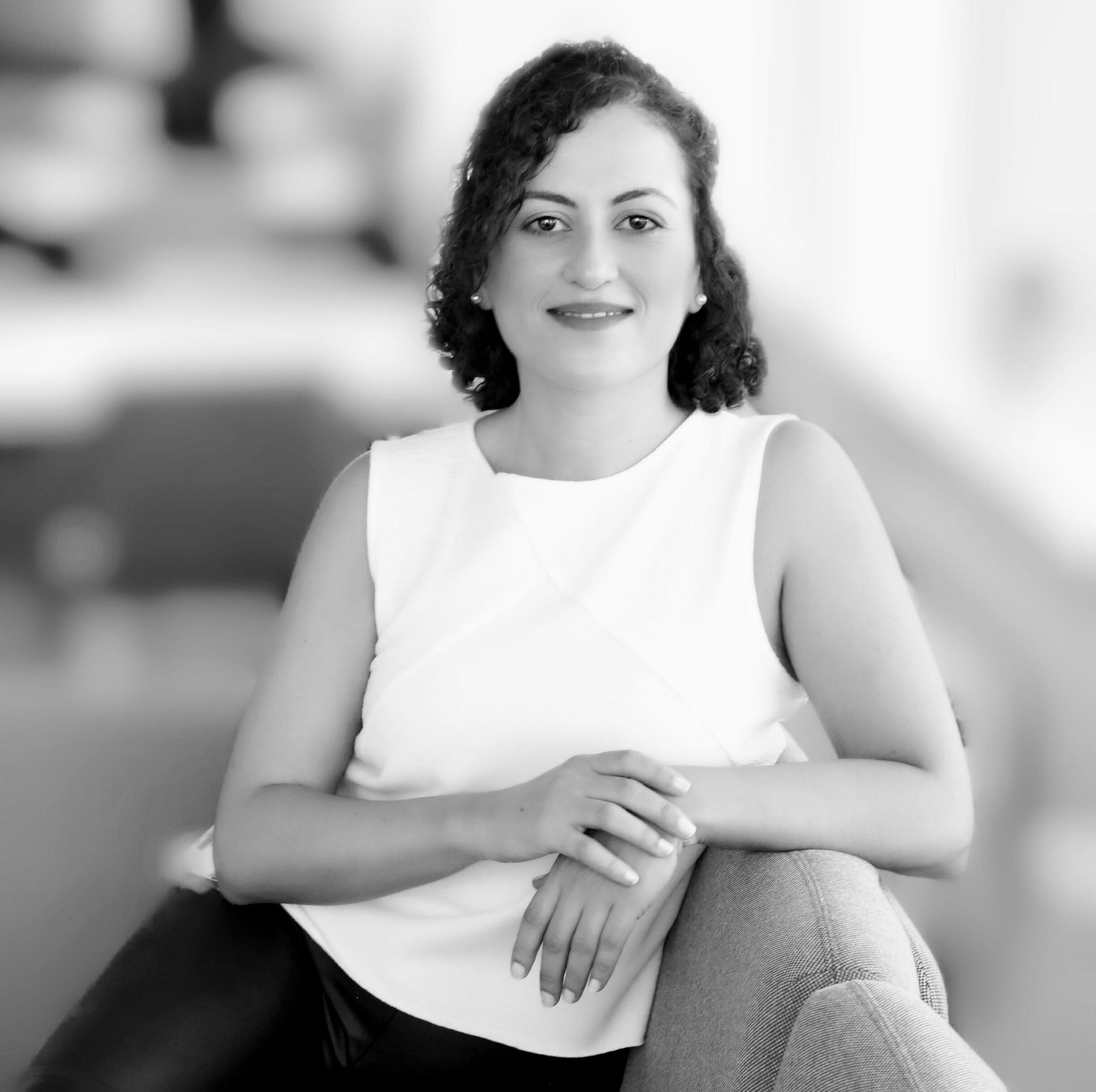 Fulya Taylan – Medium