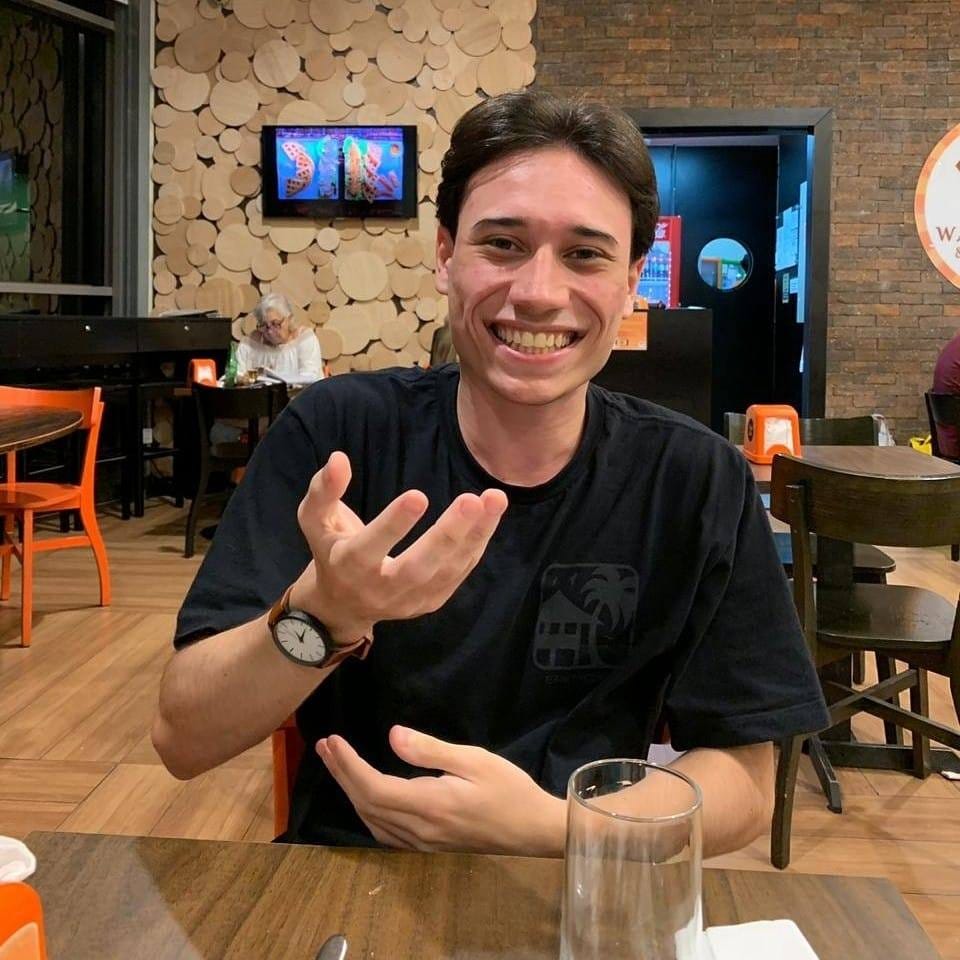 Vitor Franco Braga – Medium