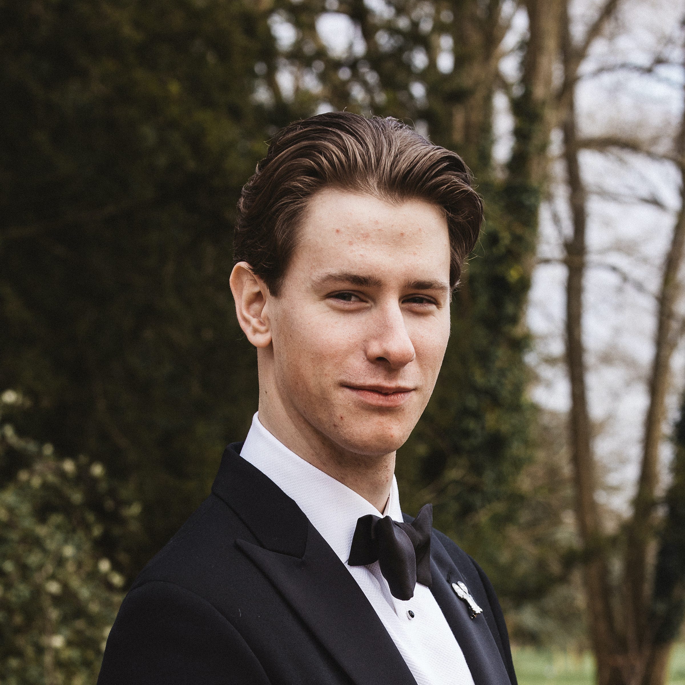 CJ Williams – Medium