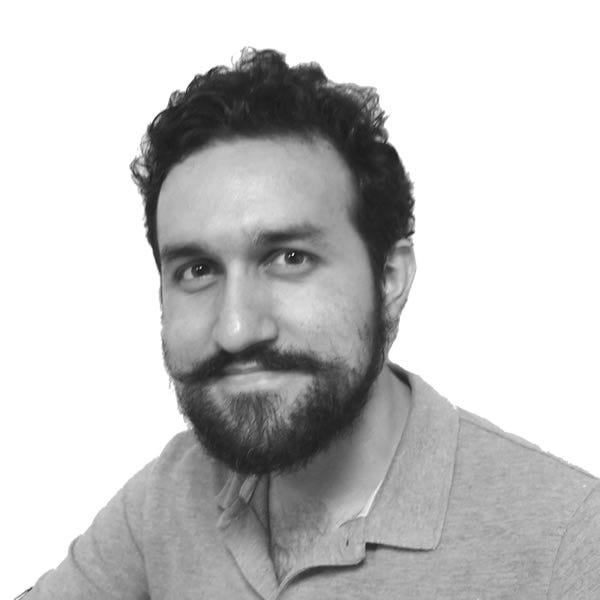 Nick Velásquez – Medium