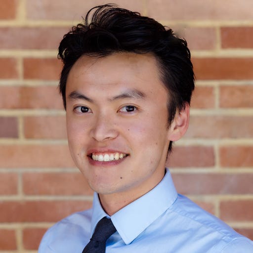 Mike (Yuan Hung) Lo – Medium