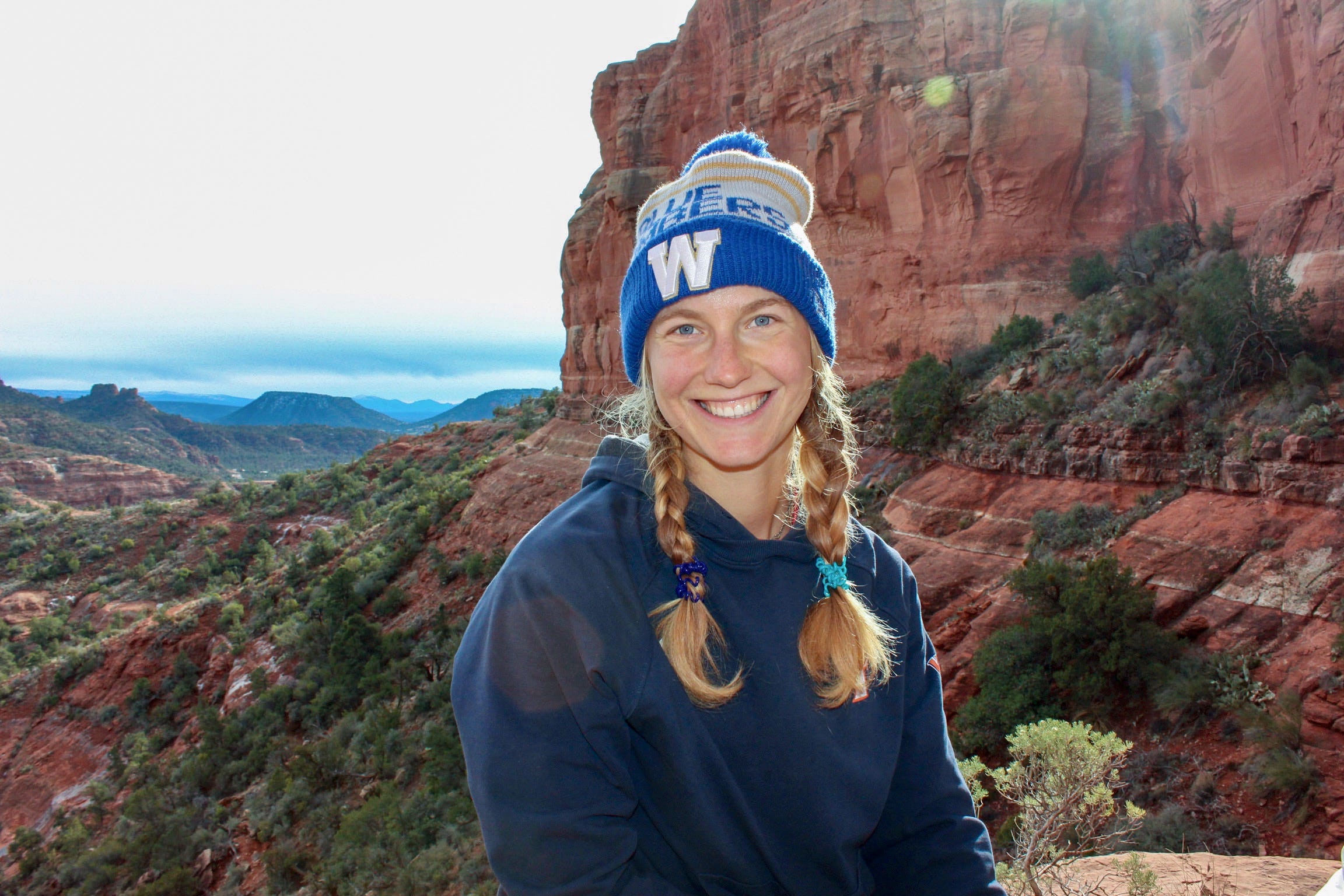 Maddy Miller – Medium
