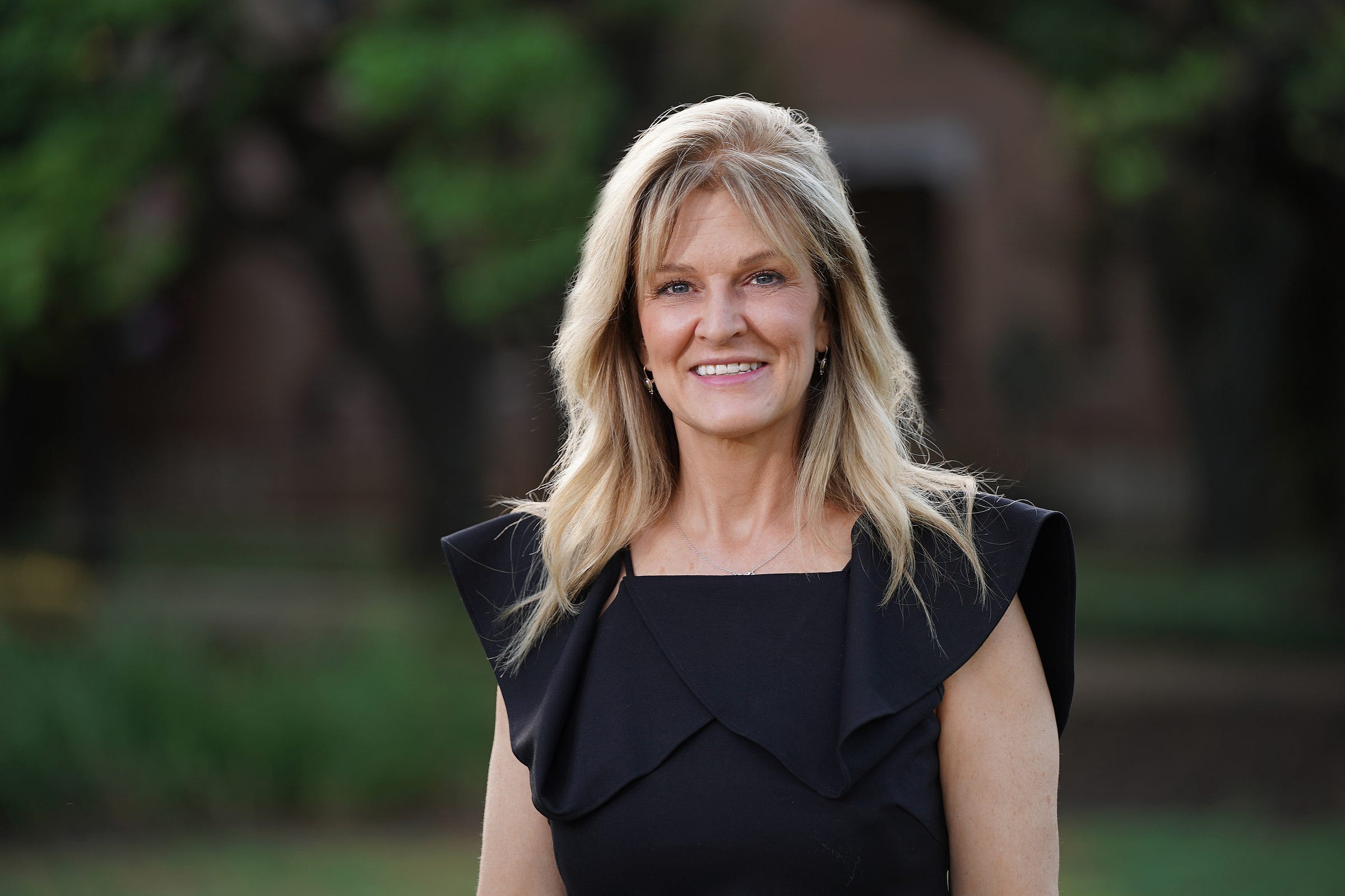 Kimberly Oostman Taylor – Medium