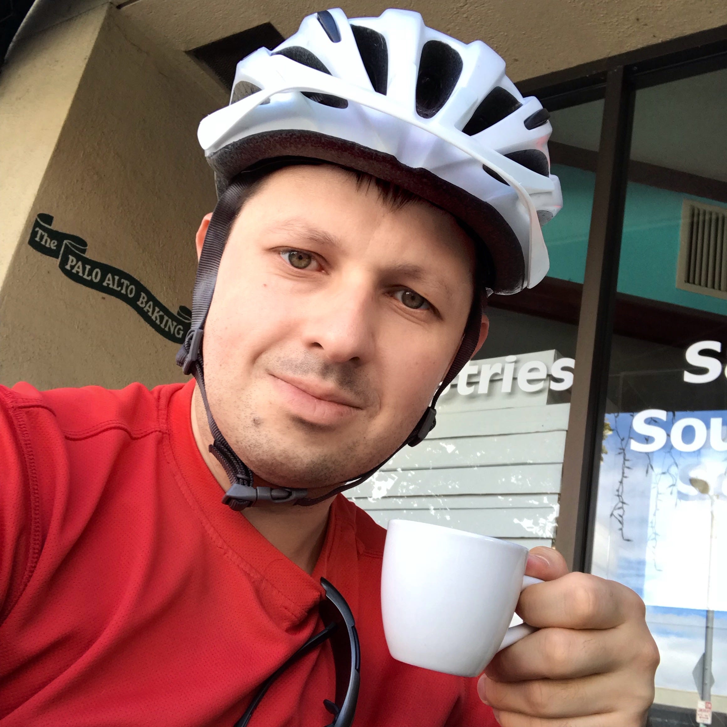 Tom Kubik – Medium