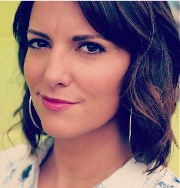 Amanda Austin – Medium