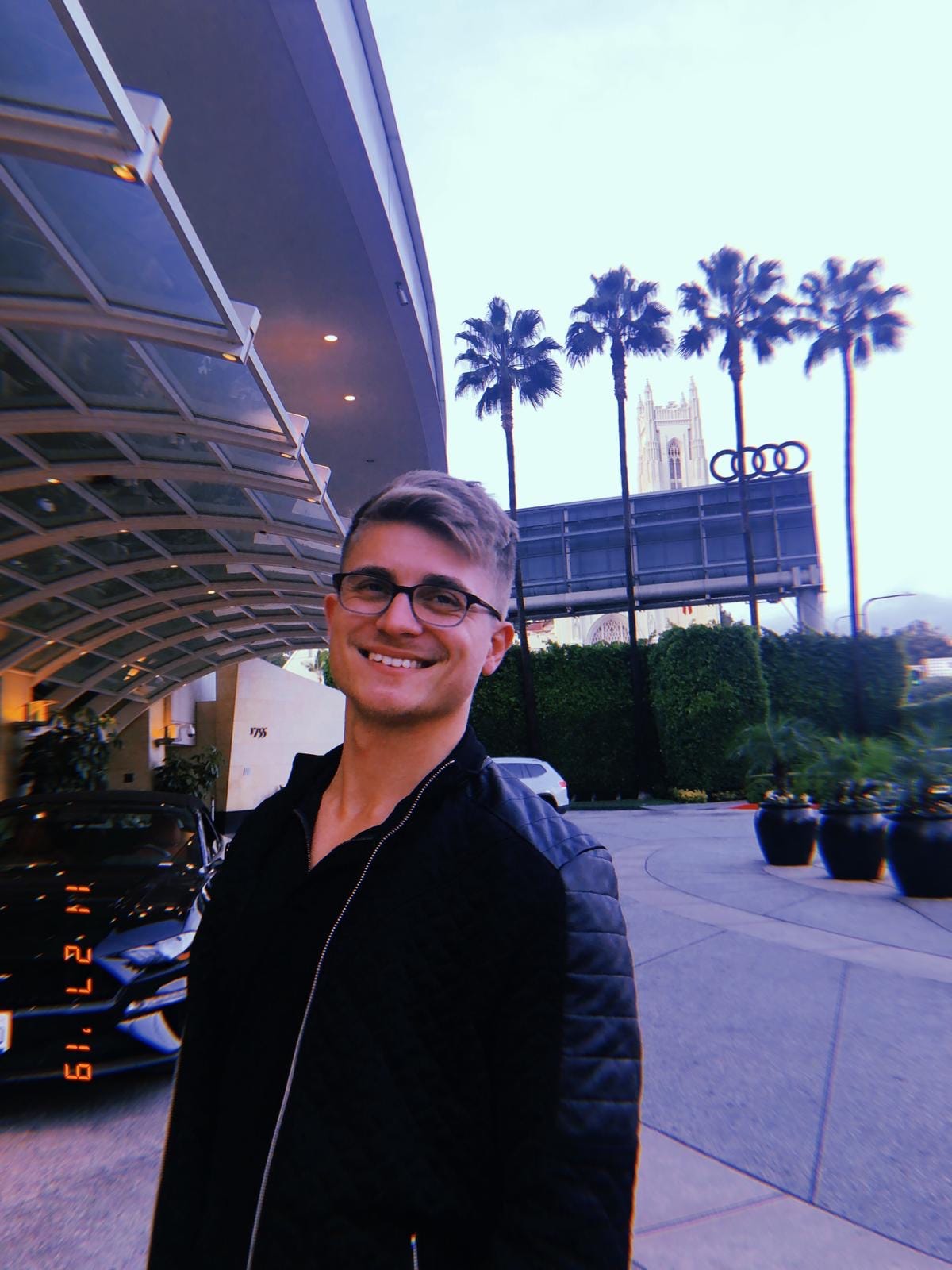 Alexander Yurchenko – Medium