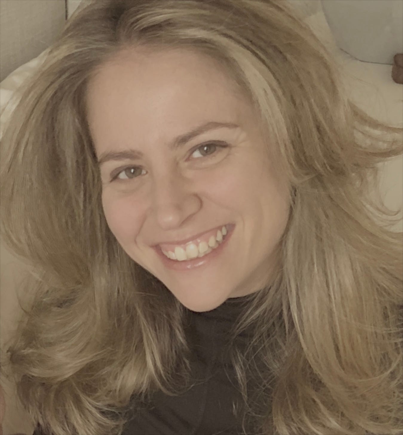 Melanie Samson Rishaug – Medium