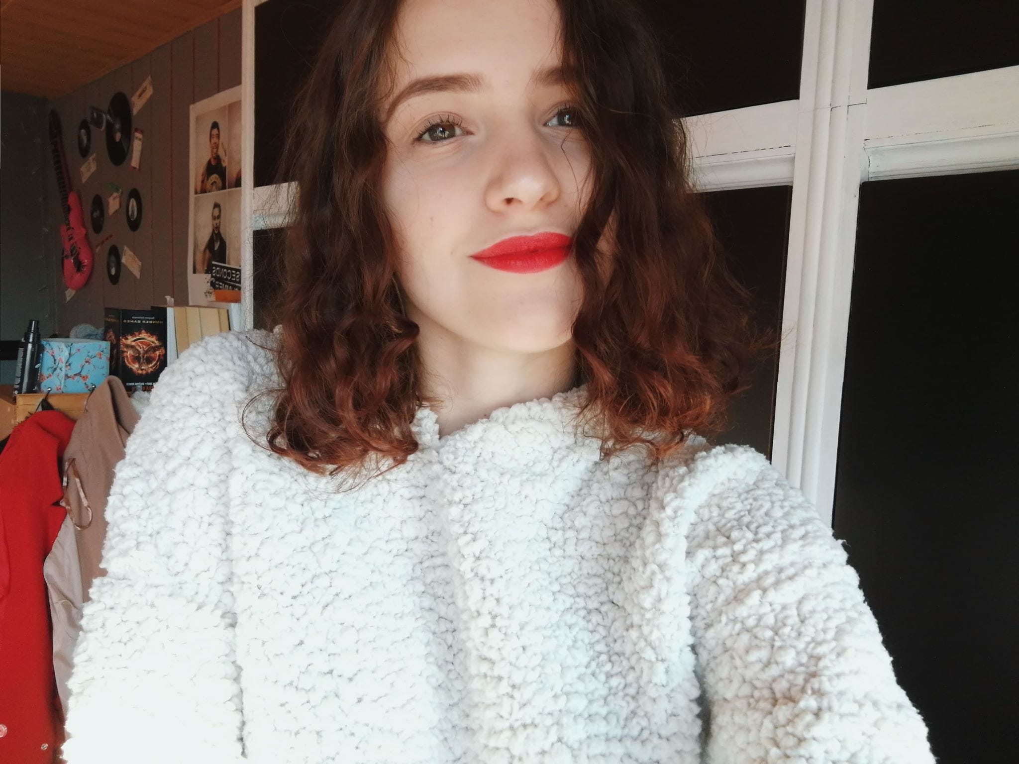 Michaela Thomas – Medium