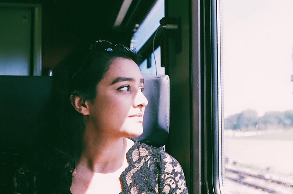 Anu Davé – Medium