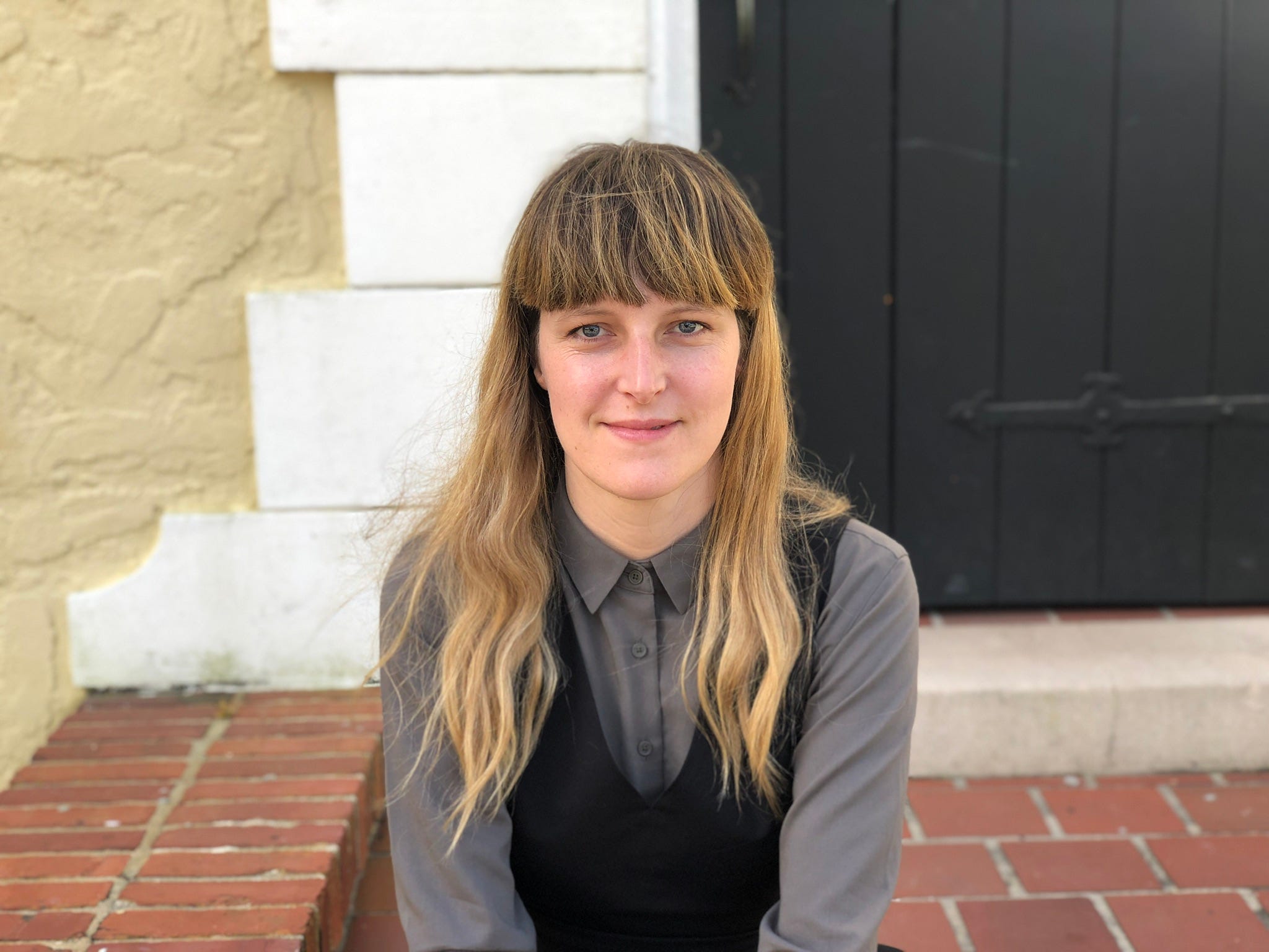 Emily – Medium