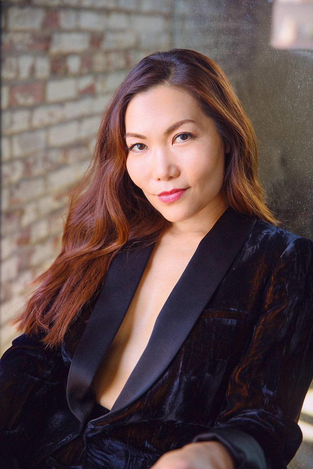 Minako So – Medium