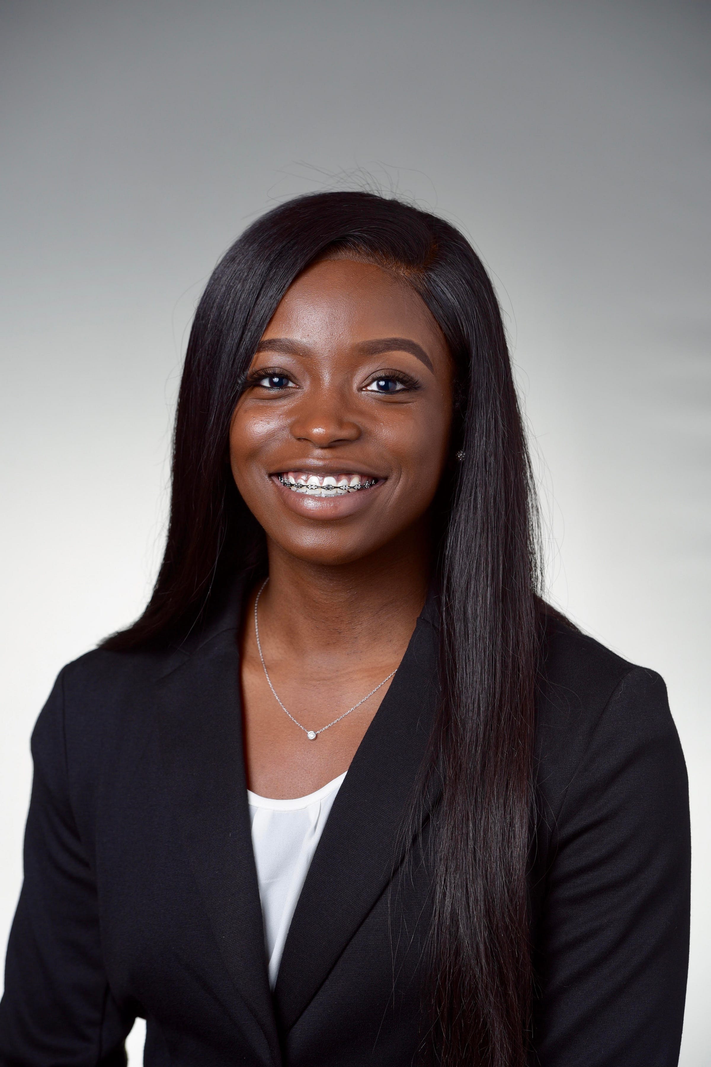 Marrisa Lee – Medium