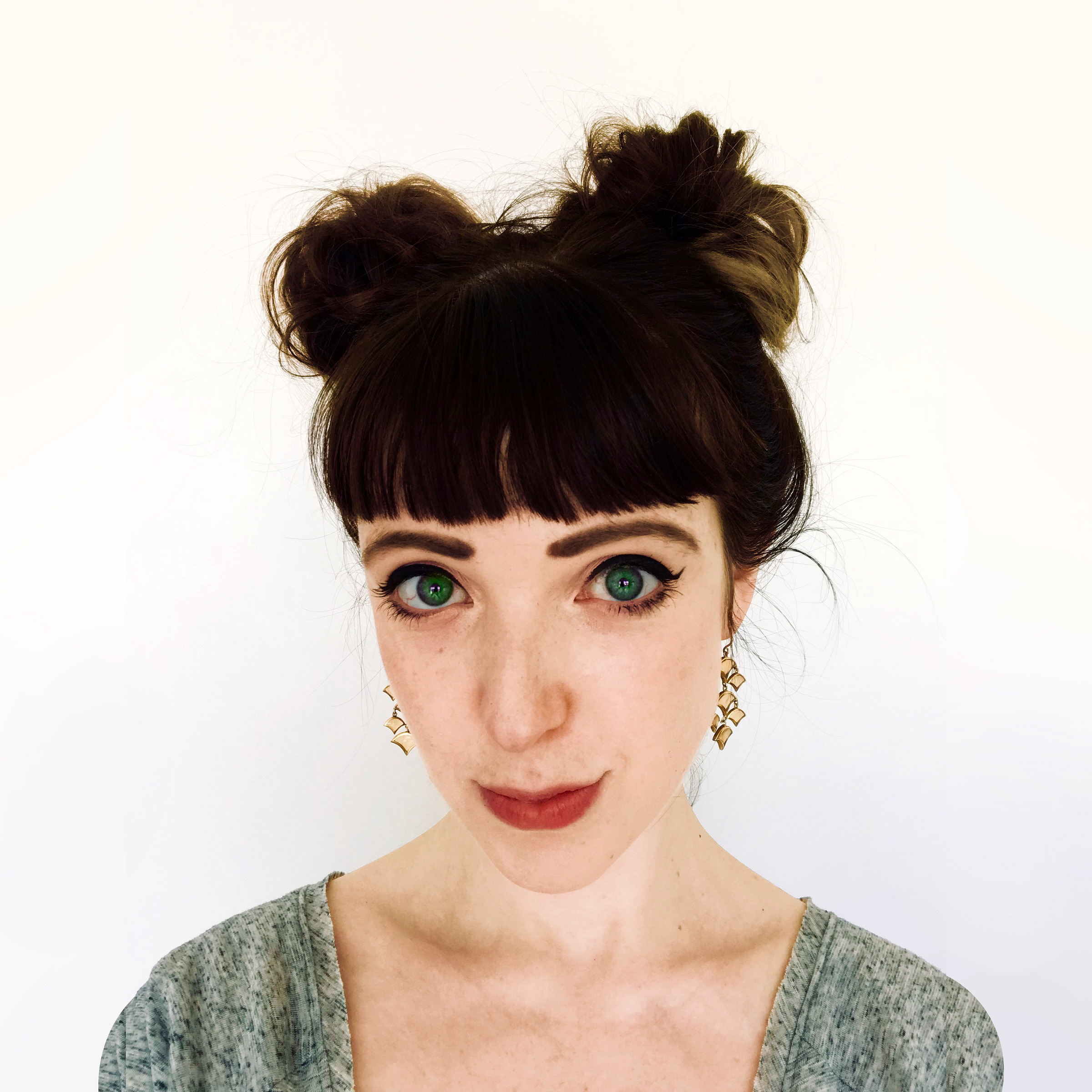 Lottie Bevan – Medium