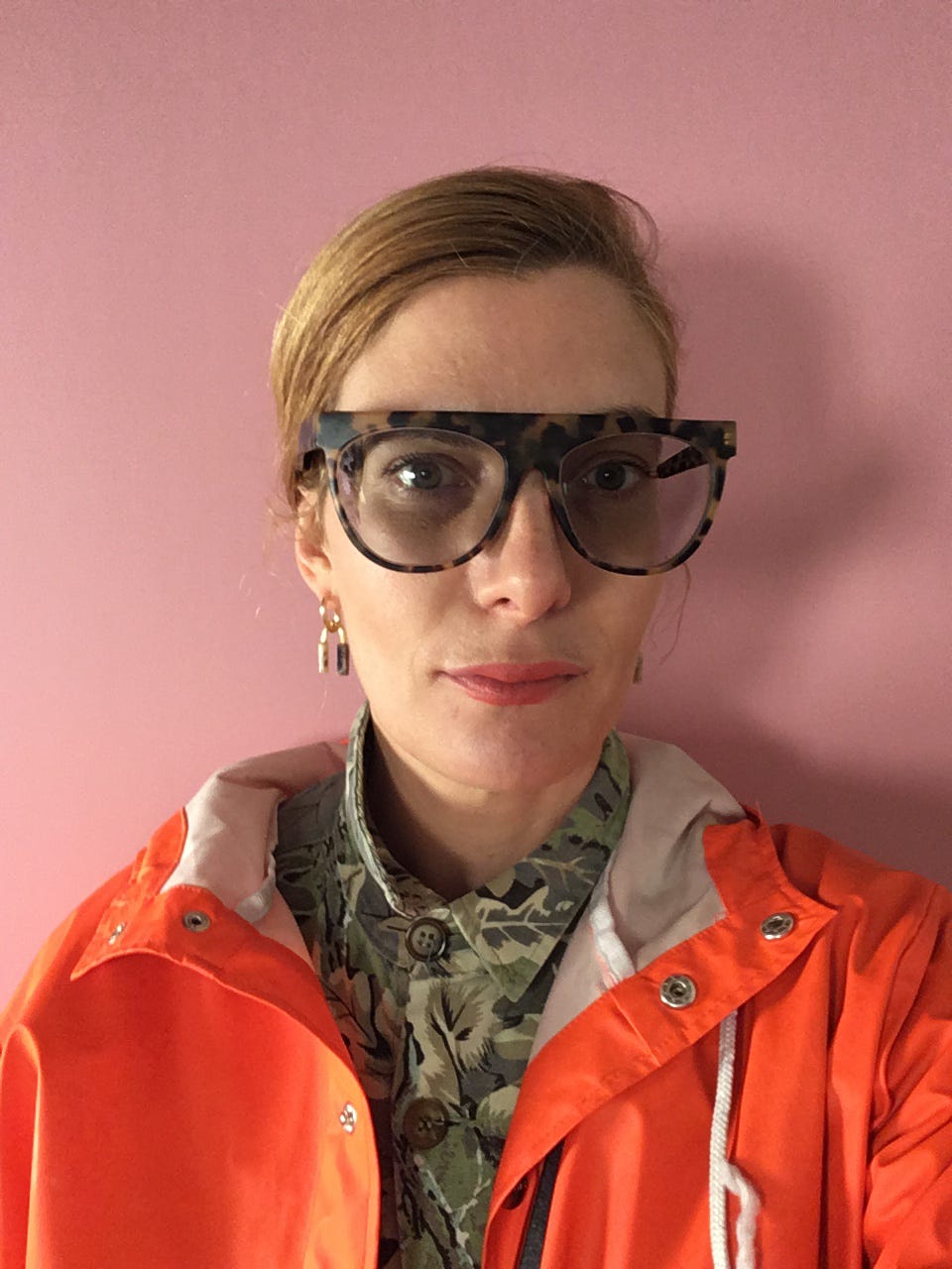 Julia Jarvis-Knell – Medium