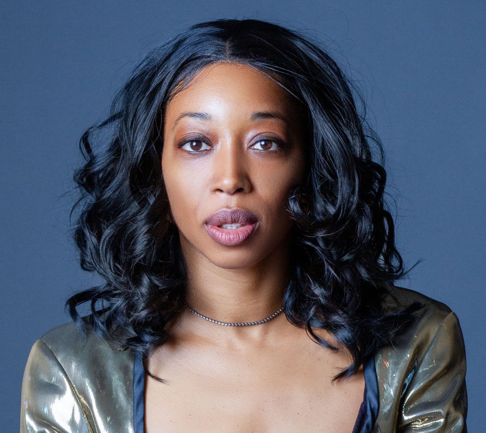 Sabrina Smith – Medium