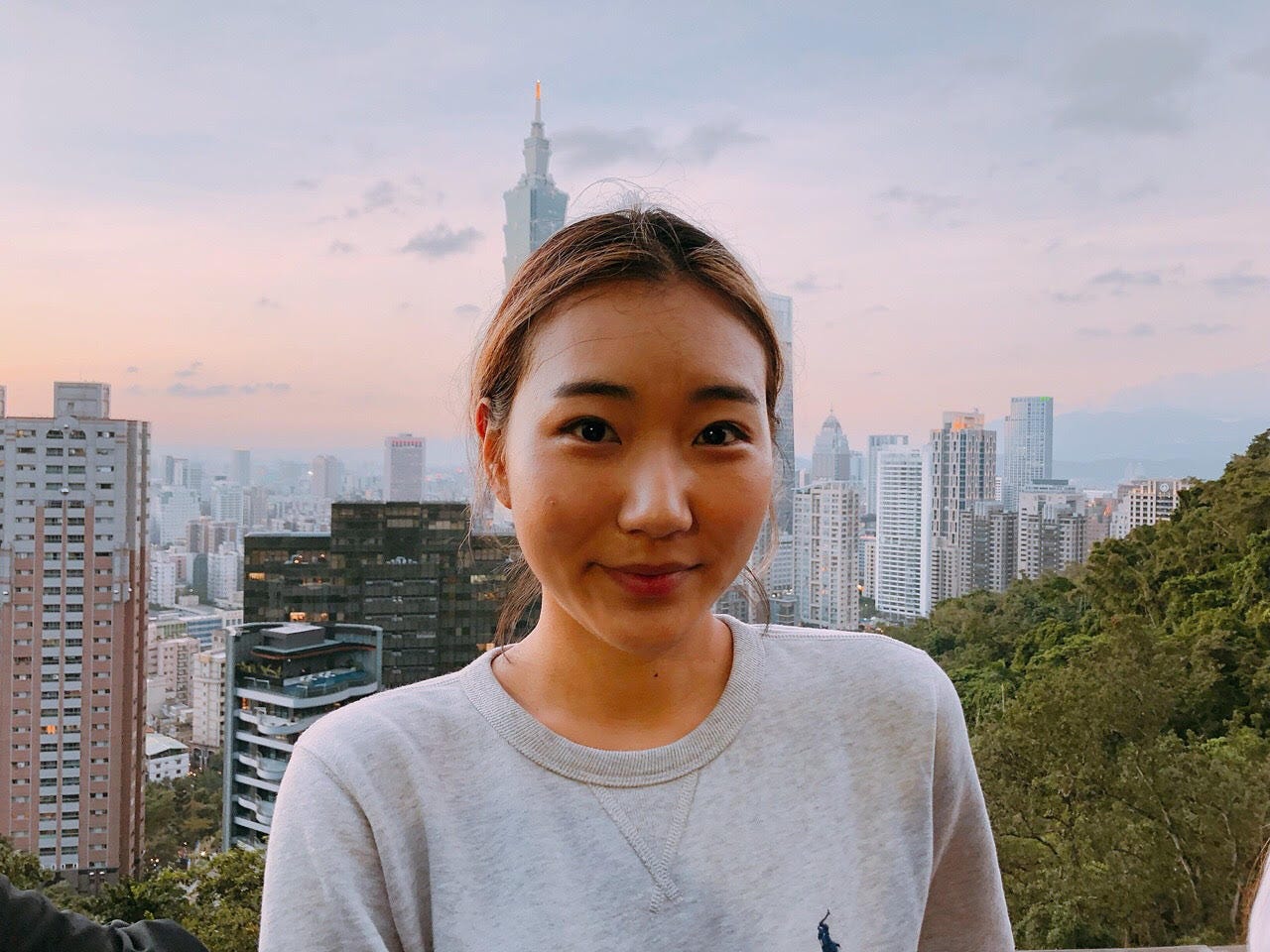 Rose Yang – Medium