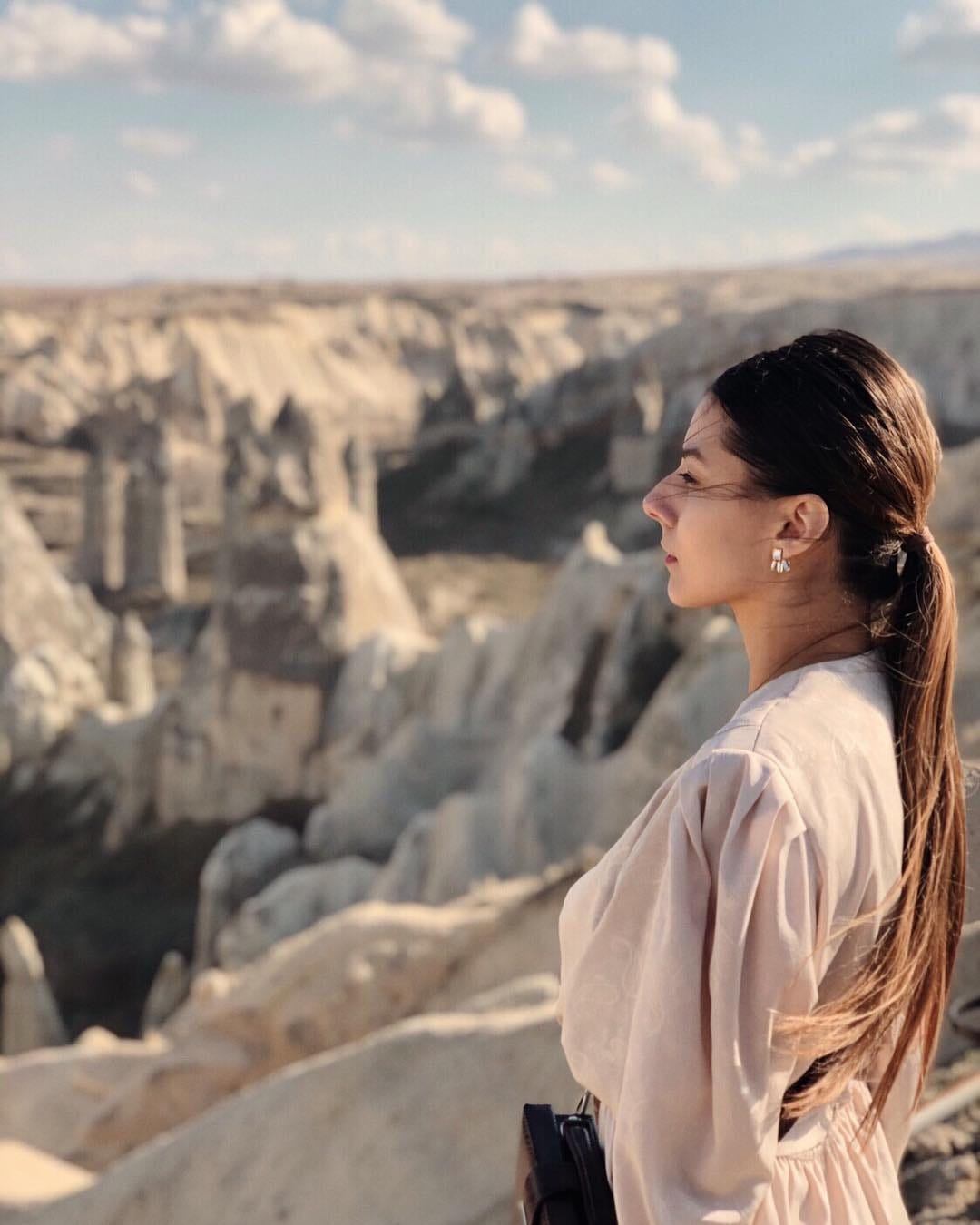 Eva Wilson – Medium