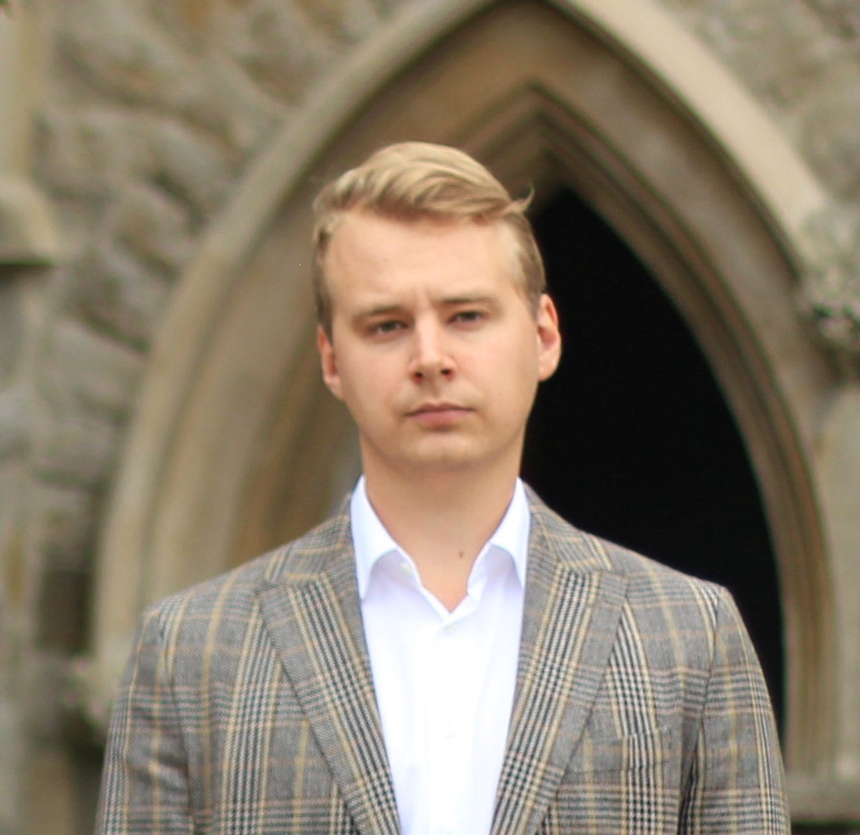 Adam Hunt – Medium