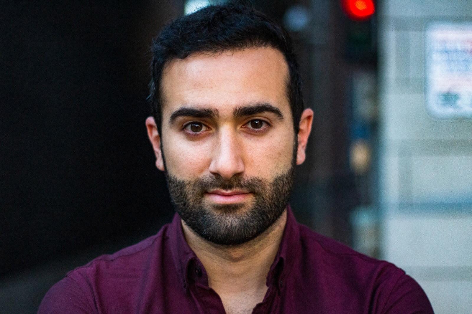 Eli Fares – Medium