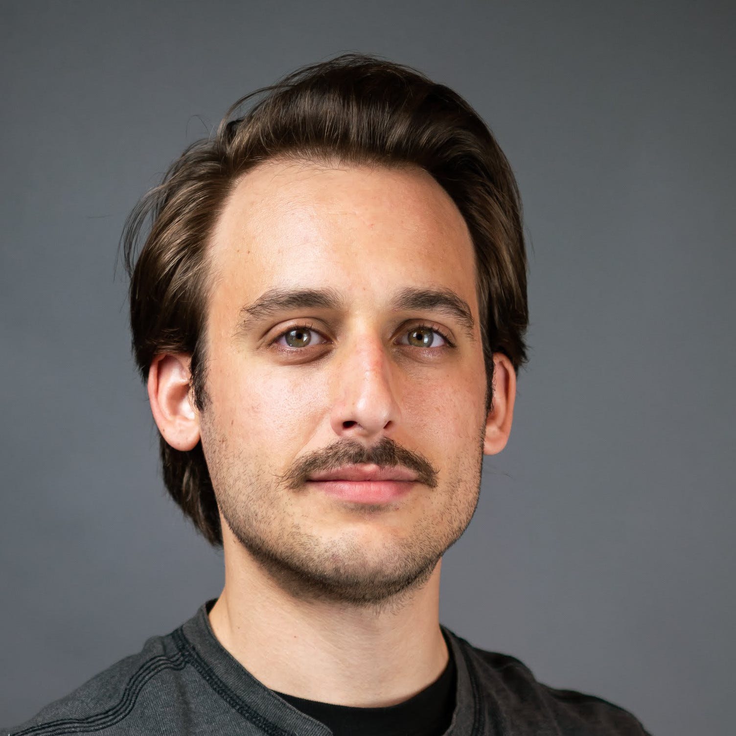 Peter Borges – Medium