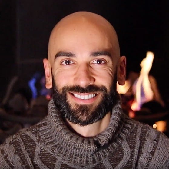 Adam Awan – Medium