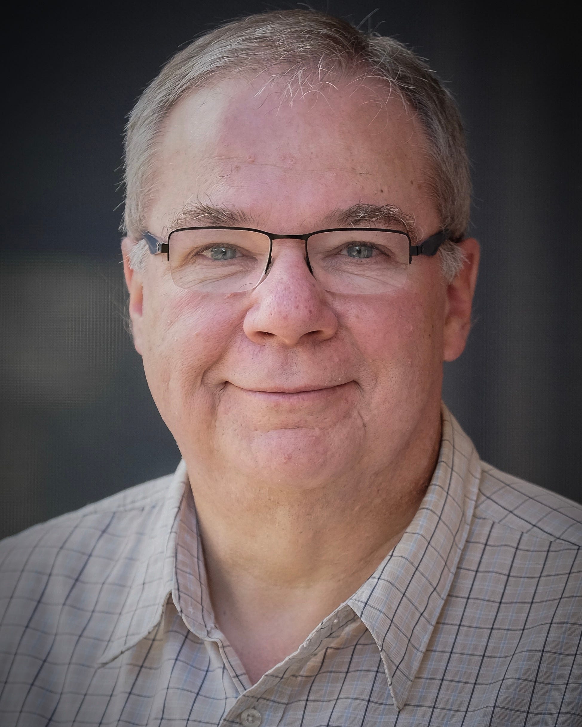 Ken Lyons – Medium