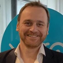 Matt Vickers – Medium
