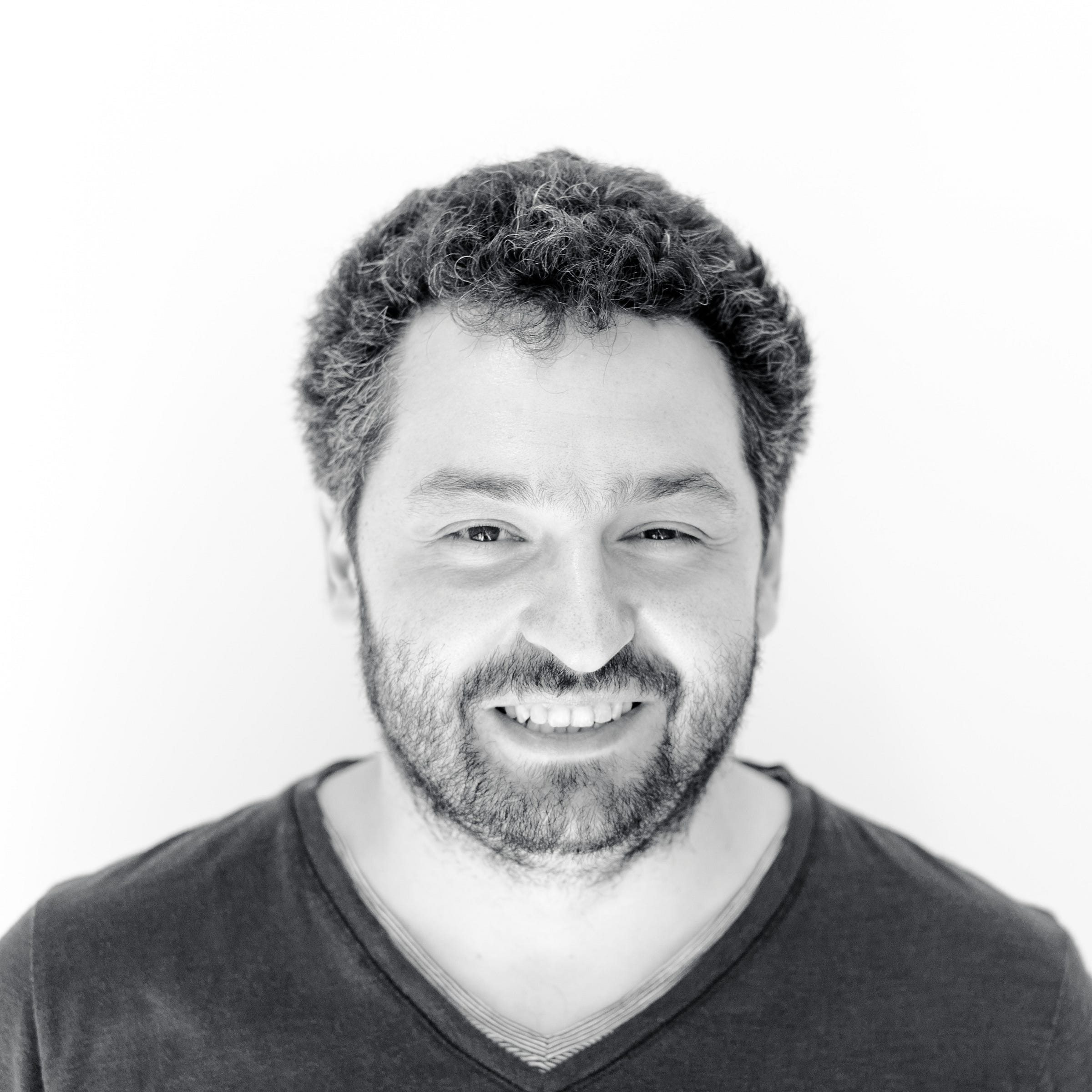 Michael Perlin – Medium