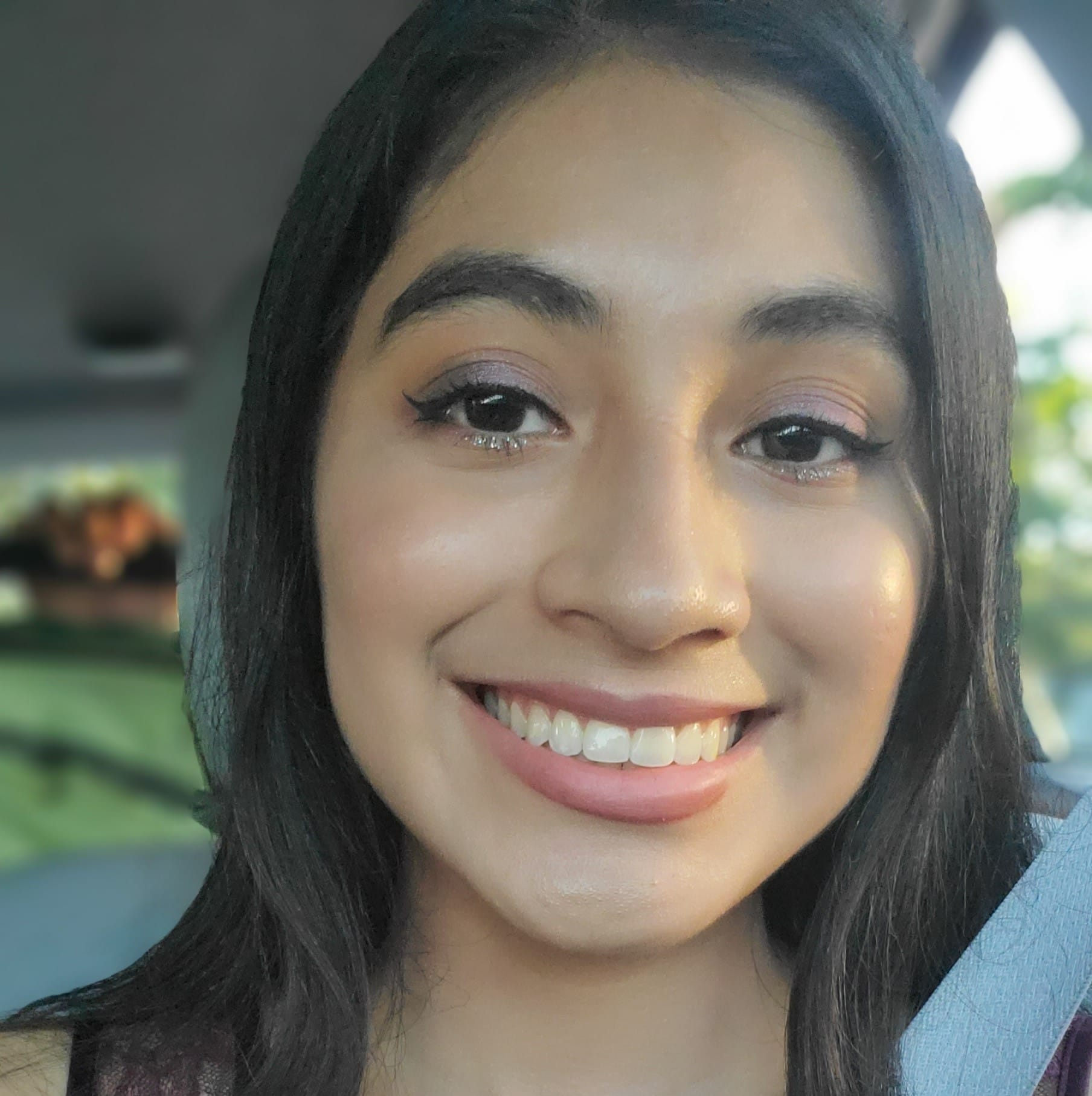 Evelyn Cupil-Garcia – Medium