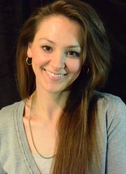 The Remarkable Journey of Rebecca Latham: A Master of Wildlife Artistry ...