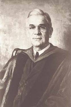 Clarence Russell Skinner, Resumo de sua vida e Universalismo | by ...