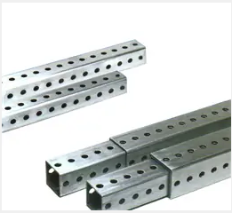 Square Sign Posts - Cici - Medium