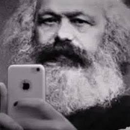 *Marx Está On Line no dia Of Line*. | by Alexandri Mendonça | Medium