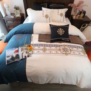Prada Milano Logo Brand Bedding Set Home Decor Bedspread Bedroom Luxury ...