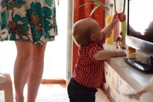 Why Men Criticize Their SAHM Wives | by Dr. Psych Mom | Medium