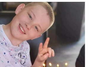 Meet a boy kevin 11-Year-Old but Smarter Than Einstein and stephen ...