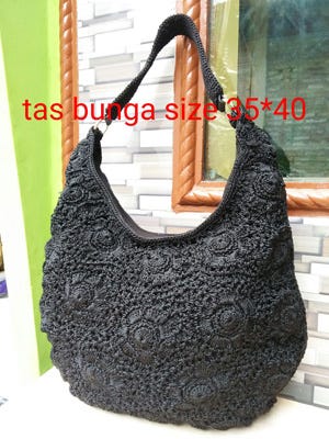Cari Tas Unik..? Tas Rajut Aja…!. ZAMAN semakin modern dan terus ...