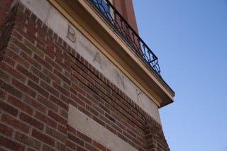 Reasons to Consider Working With a Small Bank | by Phillip Presley | Medium