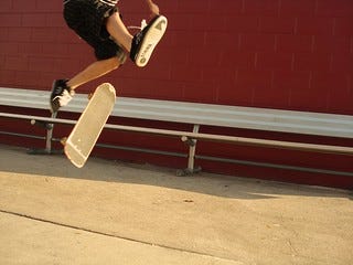 VARIAL KICKFLIP How to Varial kick flip the Easiest way Tutorial. https ...