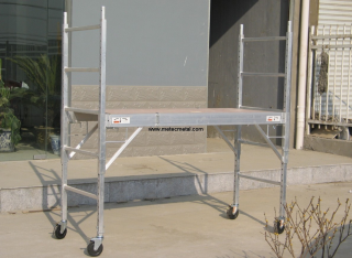 Aluminum rolling scaffold | by metecmeta | Medium