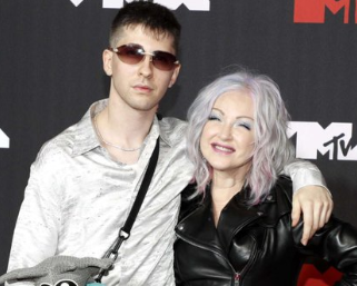Who is Declyn Lauper - Prizebondlives - Medium