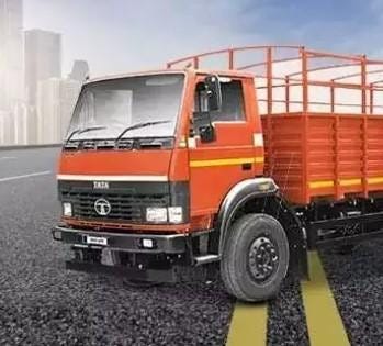 Price Comparison: Tata 1512 vs. Eicher Pro 2049 vs. Ashok Leyland Bada ...
