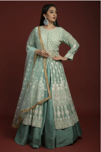 Gorgeous Jacket Lehenga Designs For Brides-To-Be | by Amrut fashion ...