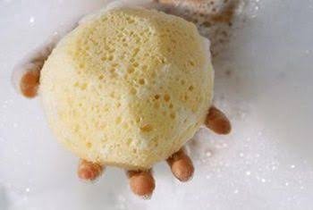 KITCHEN SPONGE| HOW OFTEN YOU SHOULD CHANGE IT| CURIO FACTS | by curio ...