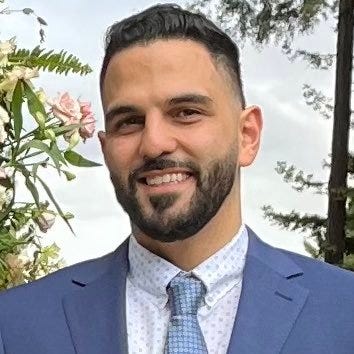 🚀Saeed Ezzati, a man who makes almost $20k~30k a month developing ...