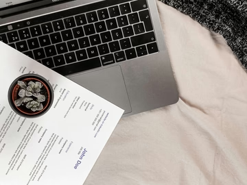 How to Choose the Right Resume Writing Company for Your Needs | by Do ...